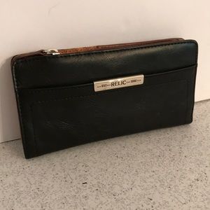 Relic Bags | Woven Wallet | Poshmark